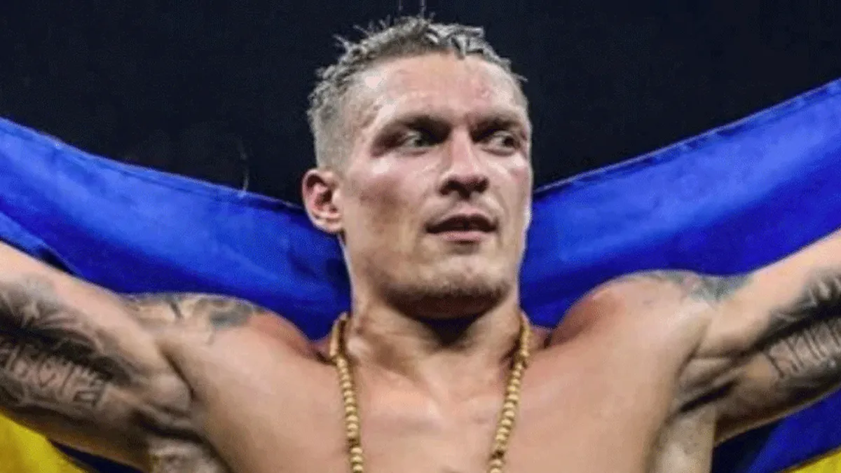 'Poetin is net zo erg als Hitler!' Boksicoon Usyk haalt uit ...