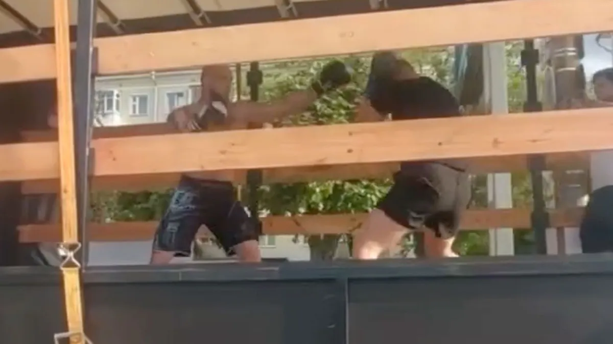 🎥 Boksen in een rijdende vrachtwagen?! Nieuwste stunt vechtsport ...
