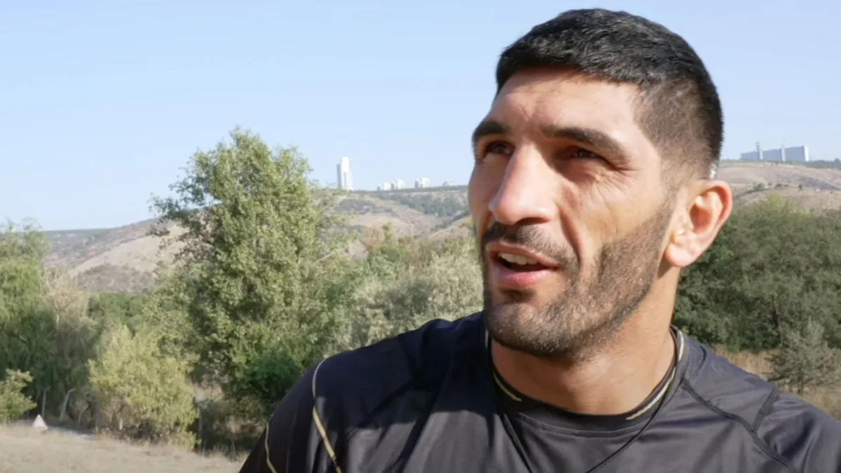 Glory's Rajabzadeh bereidt zich voor op de strijd van zijn leven ...