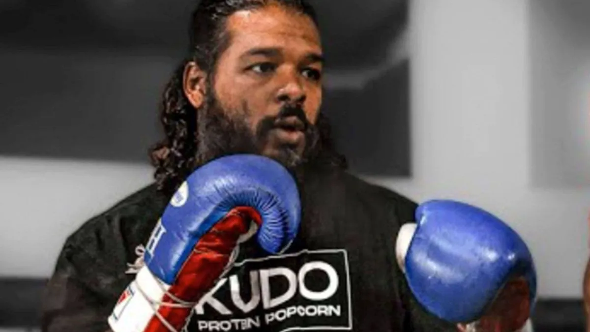 Tijdmachine stuk: Nederlaag Tyrone Spong pijnlijke les - wat er echt ...