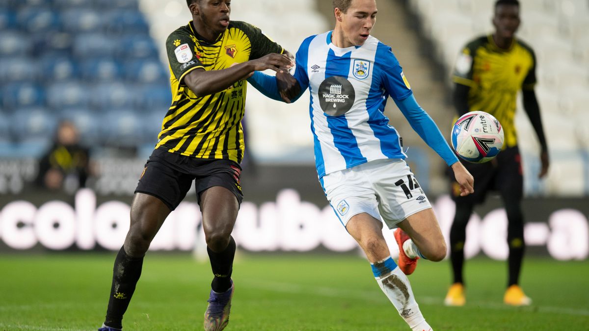 Eiting viert rentree bij Huddersfield Town