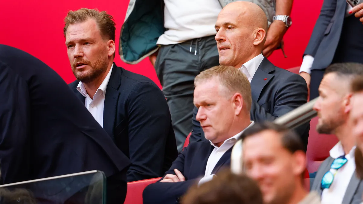 Van Praag legt uit waarom Kroes nu geen statutair directeur kan zijn