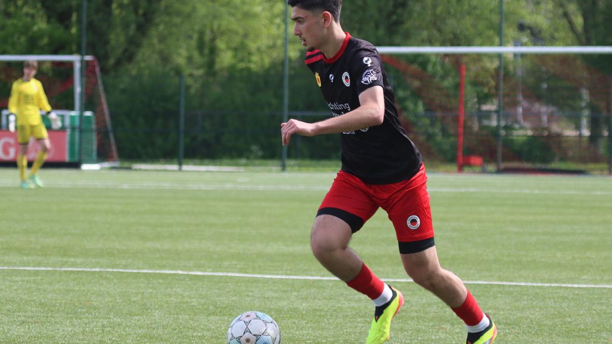 Ajax trekt Excelsior-talent Isik (14) aan: ‘Niet verwacht dat ik er zo ...