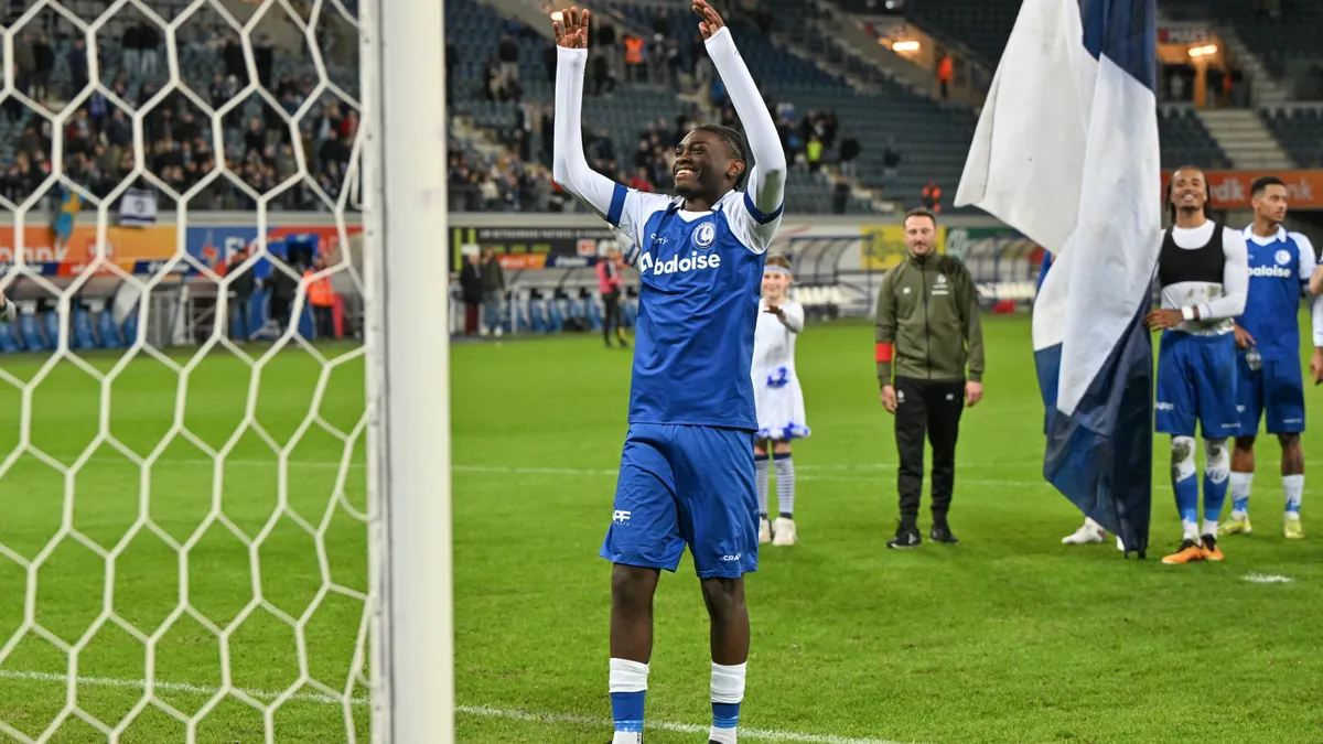 Mokio raakte extra overtuigd na goed gesprek met Farioli: ‘Het voetbal ...