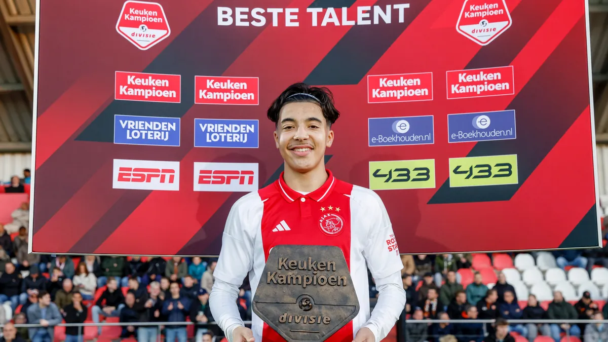 Bounida: 'Hoop dit seizoen nog enkele minuten te maken bij het eerste'