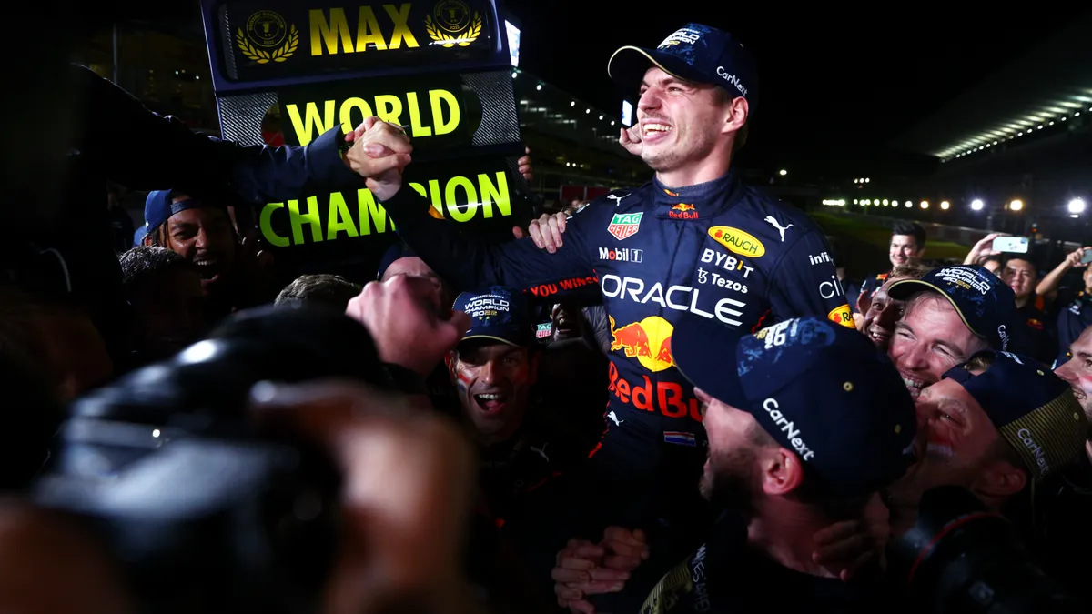 Pérez valt uit in de sprintrace in Qatar, Verstappen wereldkampioen! | F1Maximaal.nl