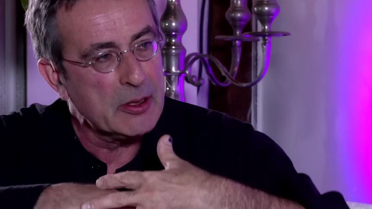 Appelo: 'Mensen met narcisme hebben vaak een hechtingsprobleem' | In de ...