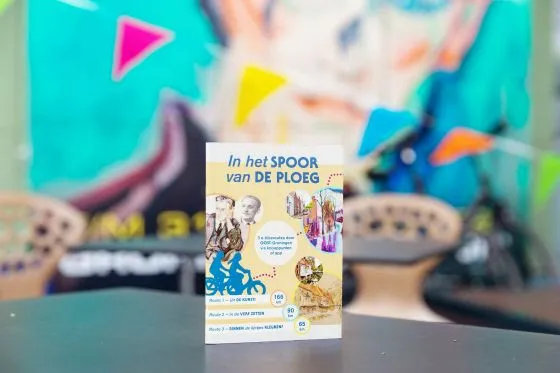 Fietsers volgen spoor van kunstenaars De Ploeg langs Nederlands ...