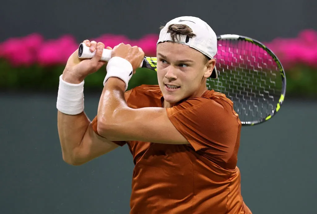 Hvem er det? Nyt ansigt i Holger Runes boks