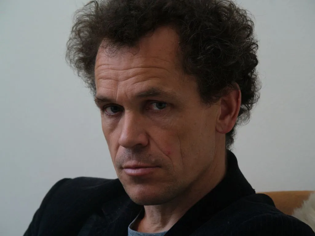 Livestream psychiater Bram Bakker over burn-out vanuit Posttheater