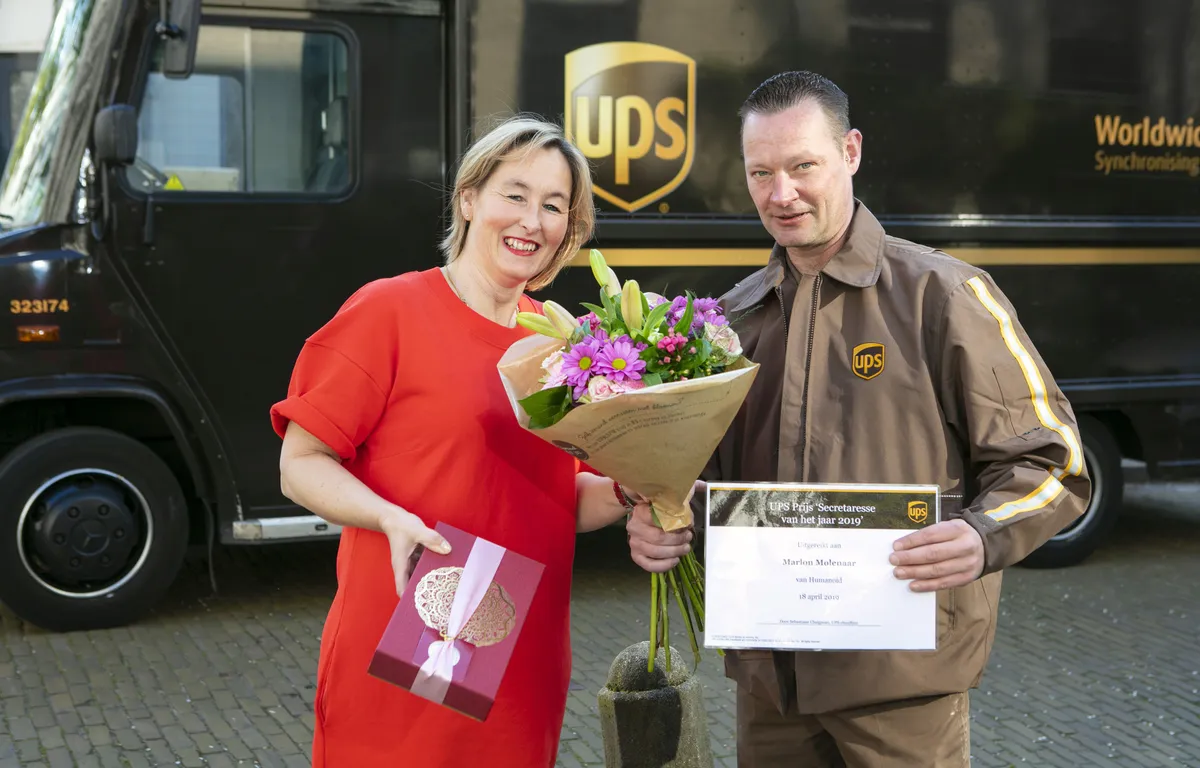 UPS kiest Arnhemse Marlon Molenaar als 'Secretaresse van het jaar'