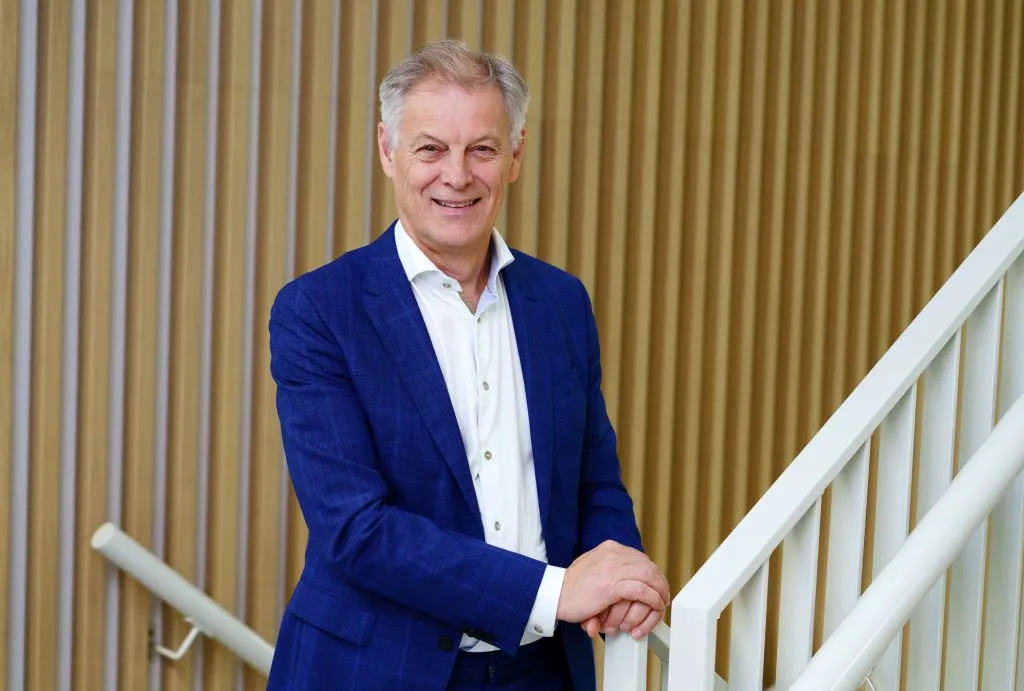 Prof. dr. Wim van Harten vertrekt na acht jaar als voorzitter Raad van ...