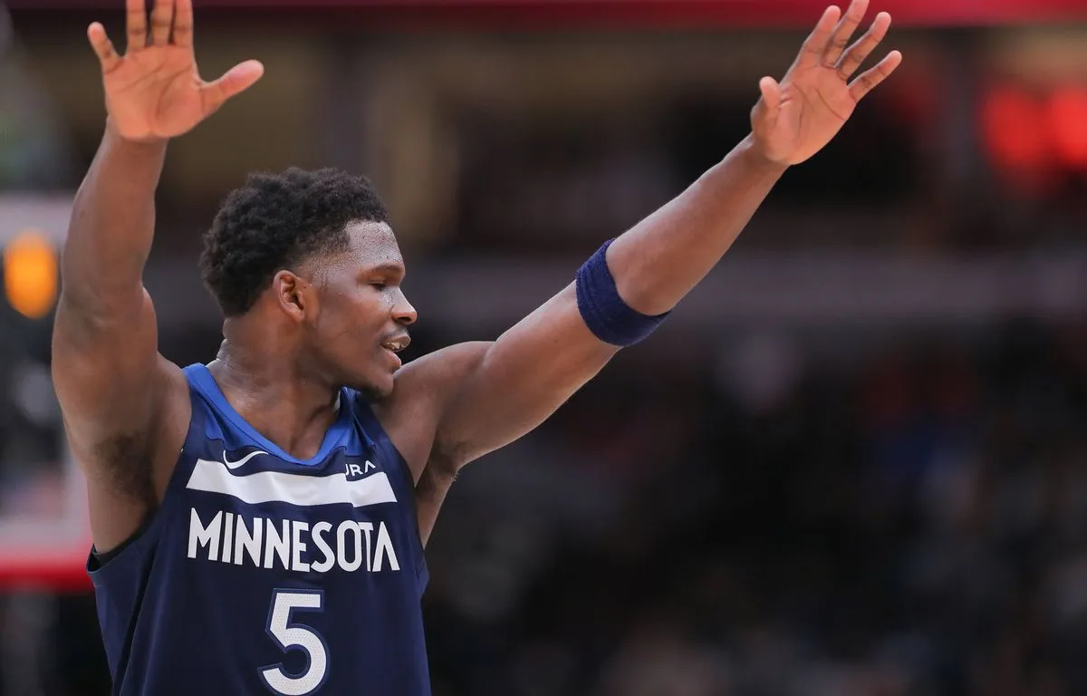 Anthony Edwards, sobre su monstruoso mate: "Pensaba que iba a fallar ...