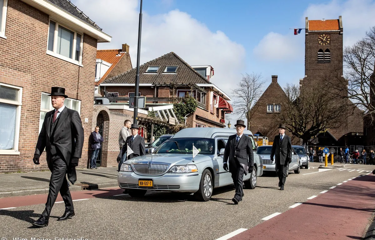 Beverwijk neemt afscheid van Alex van Luijn