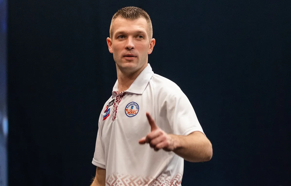 Razma ends home hopes with sensational 108 average in Rasztovits win ...