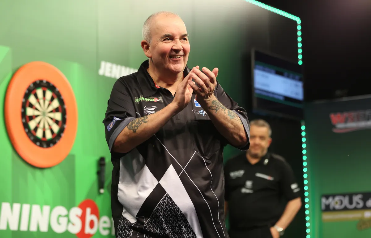 Draw confirmed for 2023 World Seniors Darts Championship: Defending ...