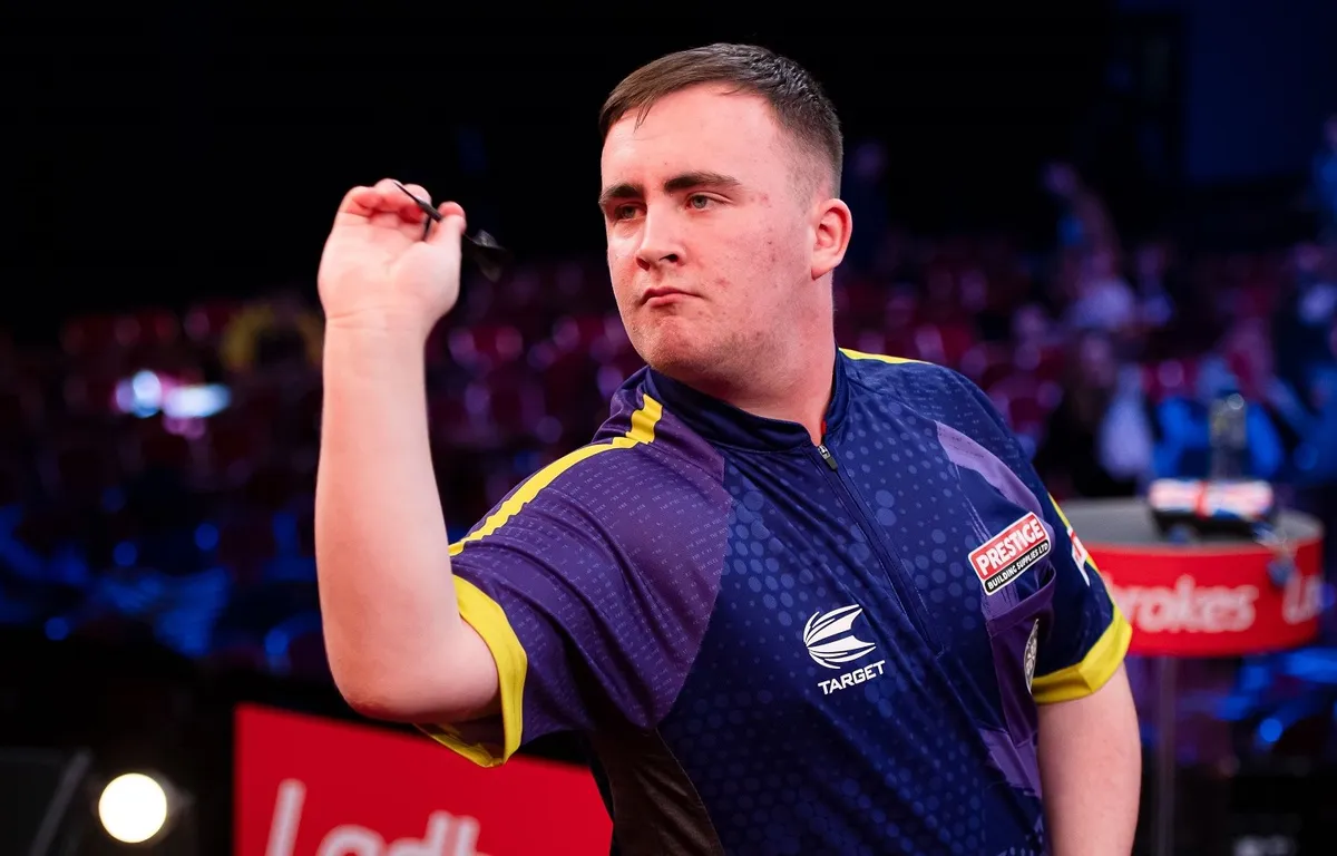 16-year-old Luke Littler throws record average of nearly 118 in MODUS ...