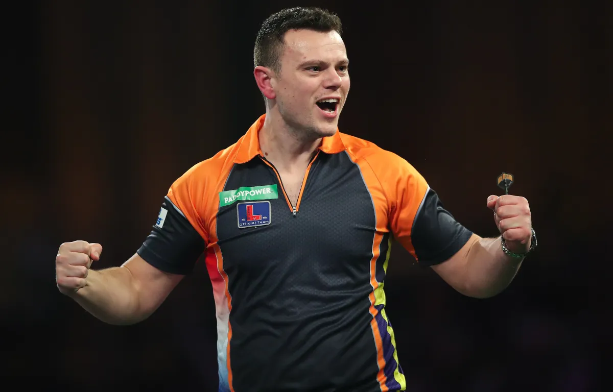 Jeffrey de Graaf makes debut as Swede at World Cup of Darts