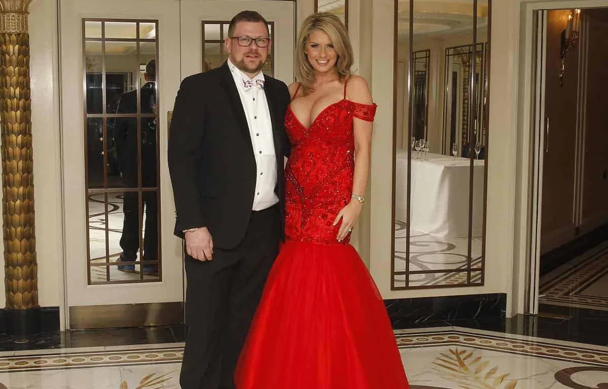 Wade and former walk-on girl Sammi are expecting their second child