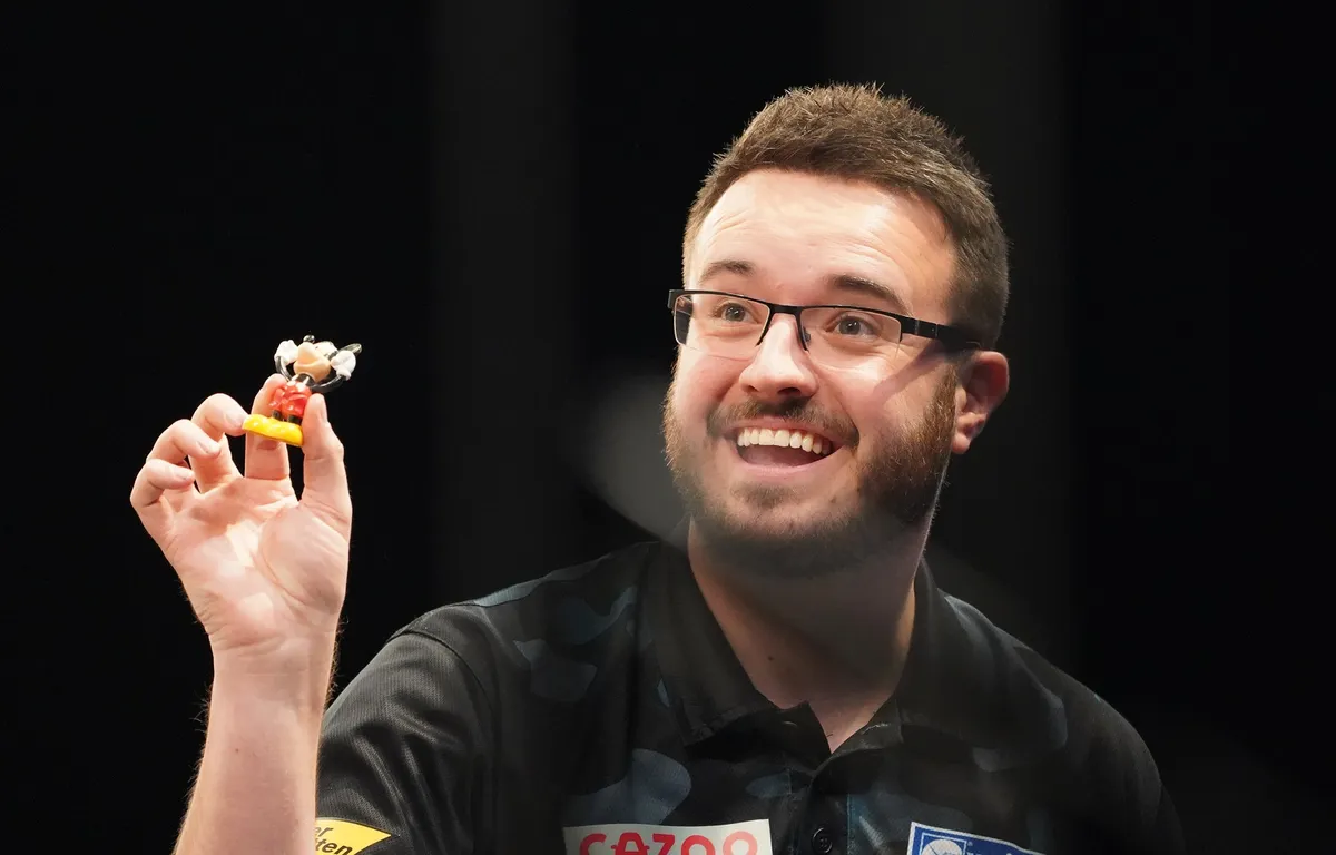Adam Hunt hatte nur ein Leg, um die PDC Tour Card zu gewinnen: "Nach ...