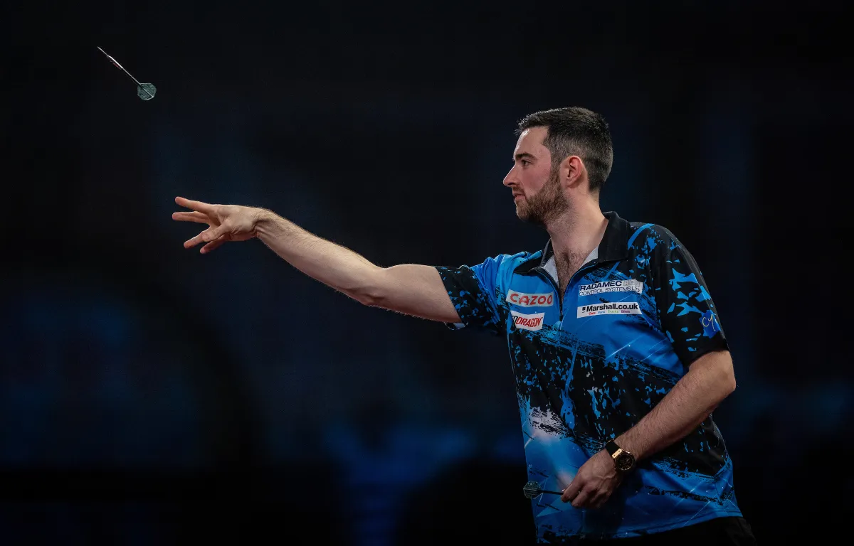Humphries und Clayton erste Viertelfinalisten bei den Nordic Darts Masters