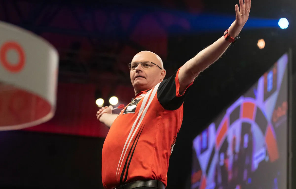 Dom Taylor v Ross Smith und Damon Heta v Mickey Mansell im Halbfinale der Players Championship 28