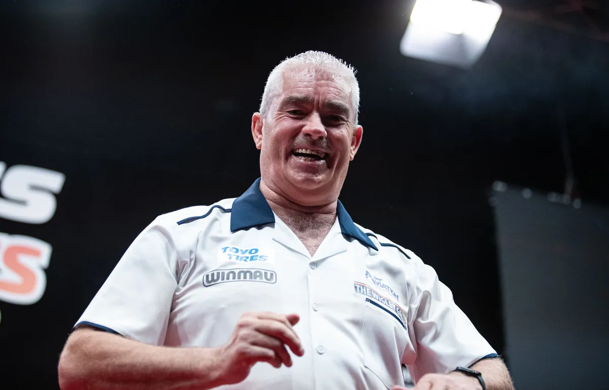 Beaton besiegt andere ehemalige Weltmeister und gewinnt ...