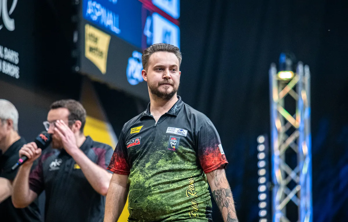 Brian Raman wartet mit einer bemerkenswerten Geschichte auf: "Das ...