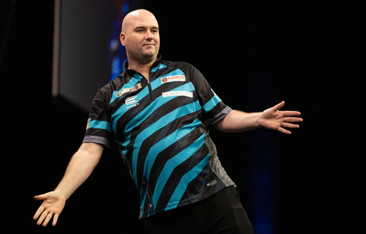 Rob Cross besiegt Luke Humphries trotz 9-Darter des Weltmeisters bei ...
