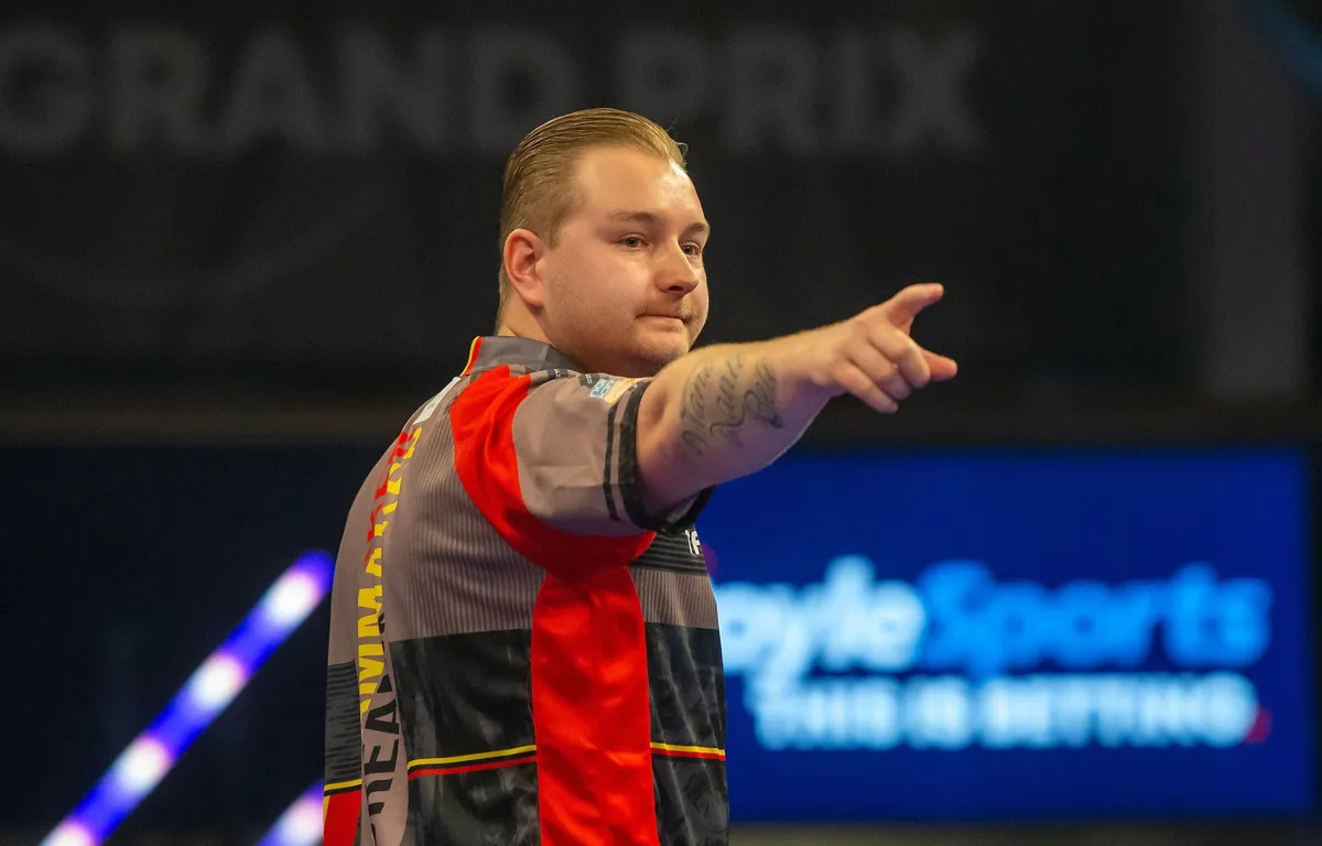 "Das wäre wirklich urkomisch gewesen" - Dimitri Van den Bergh wurde ...