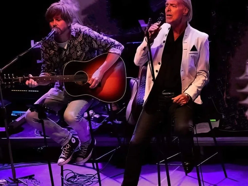 Bert Heerink en André Becker met rockmuziek in de Theaterkuil