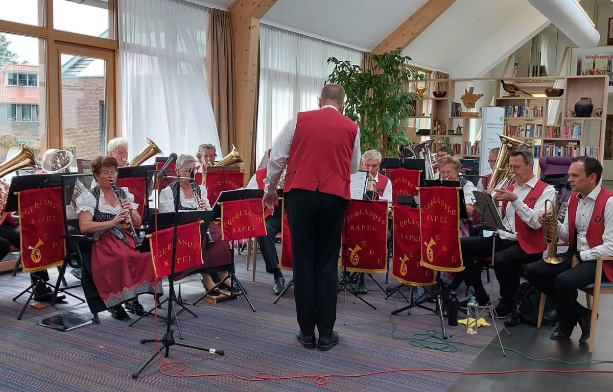 Het najaarsconcert van de Egerländer Kapel Ede wordt gehouden op ...