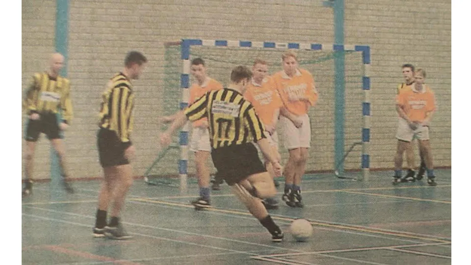 Eerste team DVS wint Triade Cup 2001