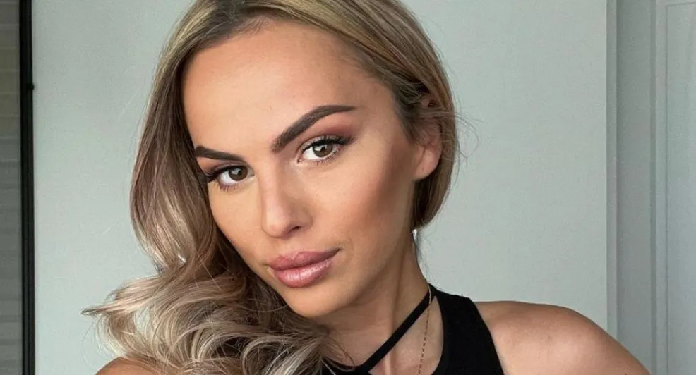 Demi de Boer vertelt voor het eerst over situatie met Ronnie Flex