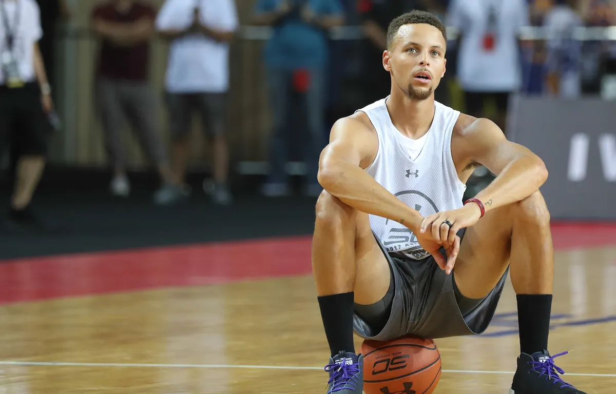 Stephen Curry: Underrated vertelt het verhaal over een van de beste ...