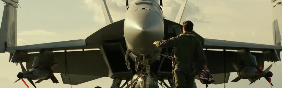 Tom Cruise keert terug als lieutenant Pete Mitchell in de trailer van ...