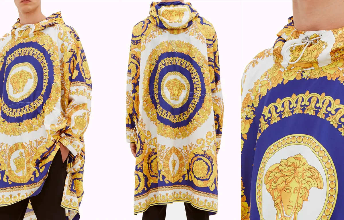 Loop rond als een decadente Griekse god in deze poncho van Versace (t.w ...