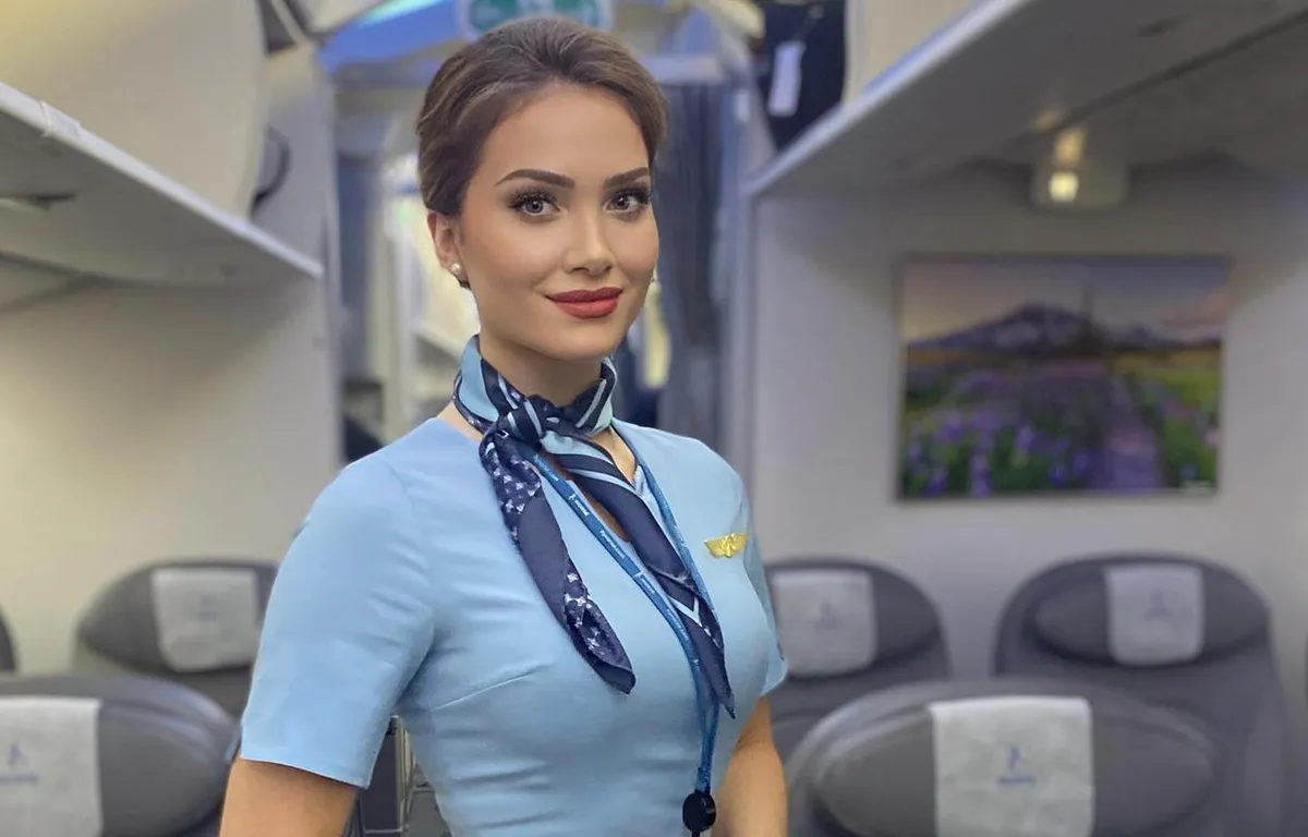 Stewardess Renate Maria trekt veel aandacht op Instagram