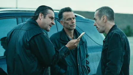 Undercover seizoen 3 krijgt in september vervolg op Netflix