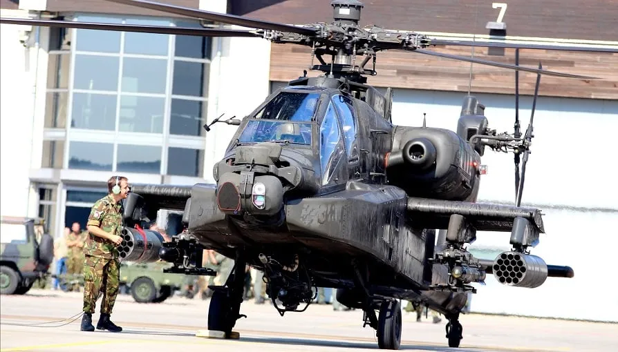 Extra avondvliegen Defensie Helikopter Commando