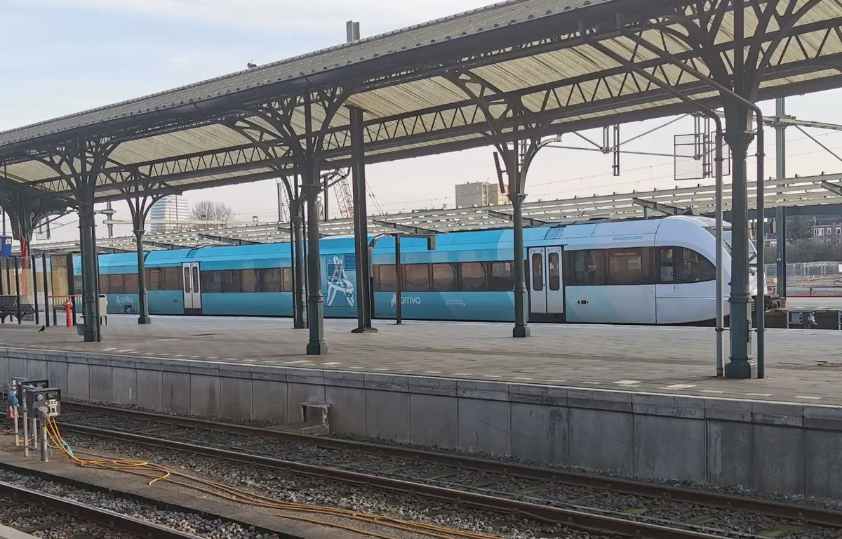 Nieuwe namen Arriva-treinen: Van Noorderzon, tot De Drie Gezusters en d ...