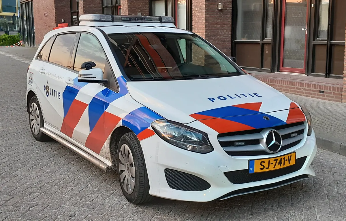 Voetganger (84) overleden bij een aanrijding met auto, bestuurder ...