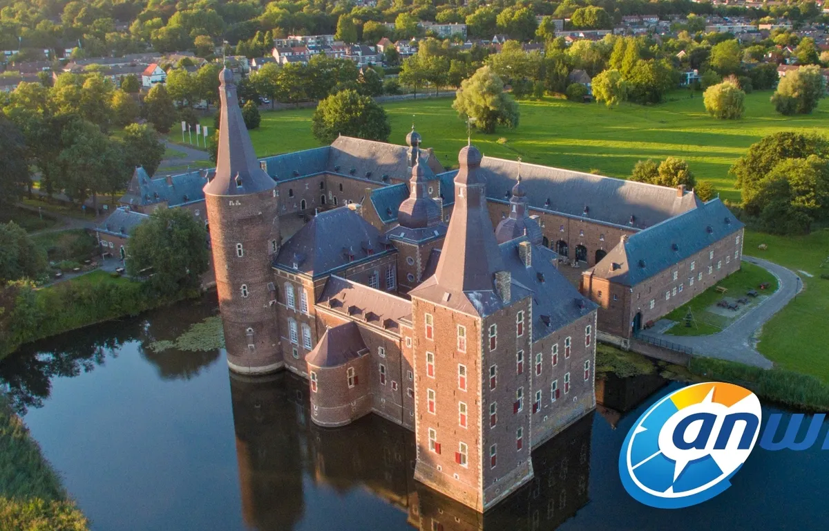 Kasteel Hoensbroek in top 5 ‘Allermooiste Kasteel van Nederland’