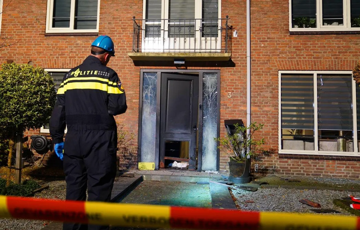 Aanslagpleger huis Nieuwkuijk verdacht van poging tot moord of doodslag