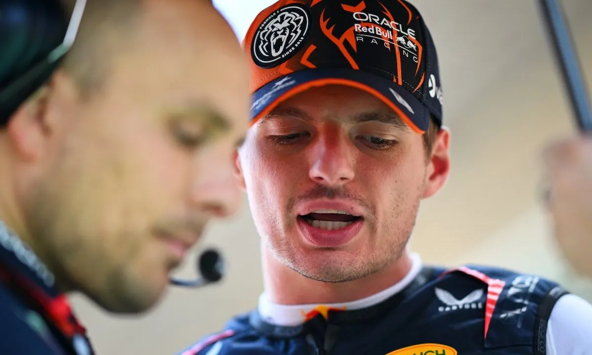 F1-kampioen haalt flink uit naar Max Verstappen