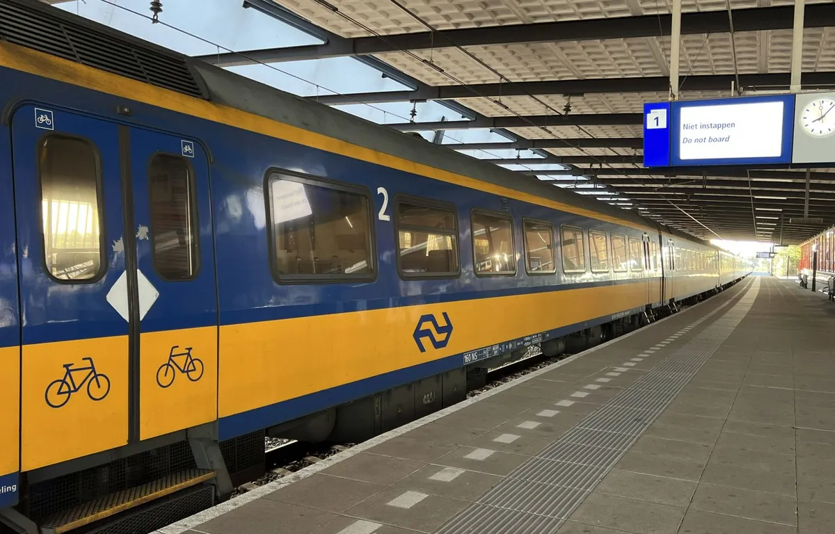 NS gaat prijzen treinkaartjes flink opkrikken: zoveel betaal je meer in 2025