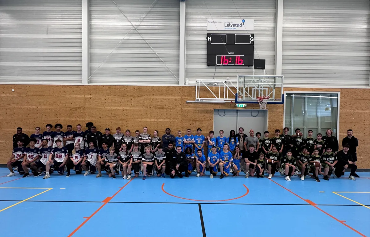 Porteum Flag Football Teams ontvangen professionele tenues uit Amerika