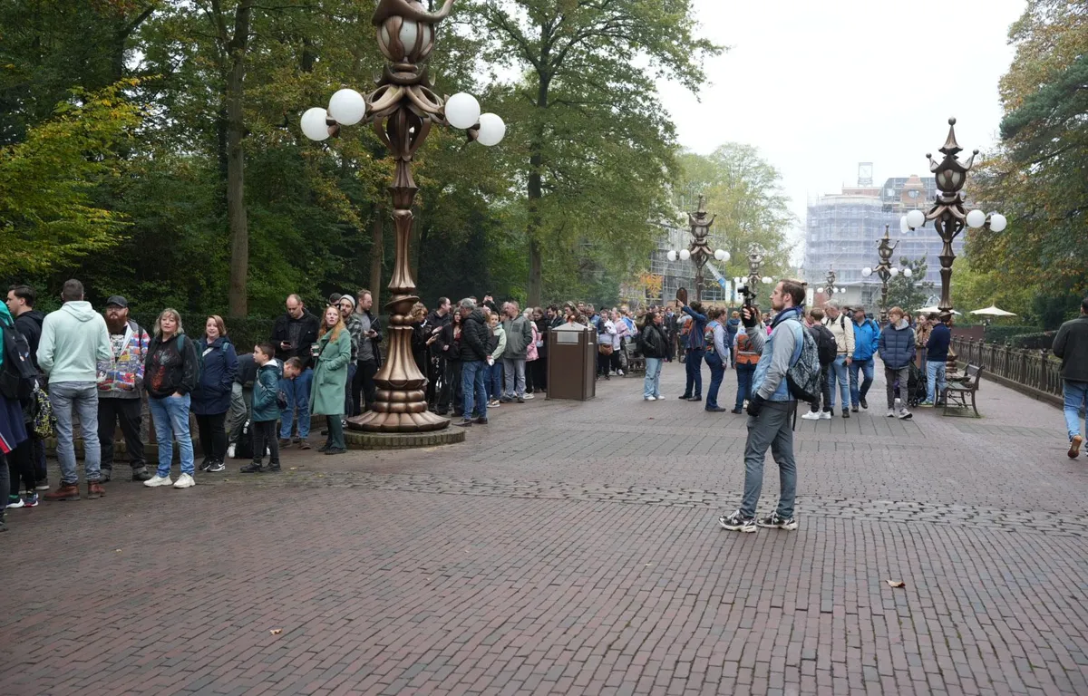Wachttijd nieuwe Efteling-attractie Danse Macabre loopt op tot wel 4 uur