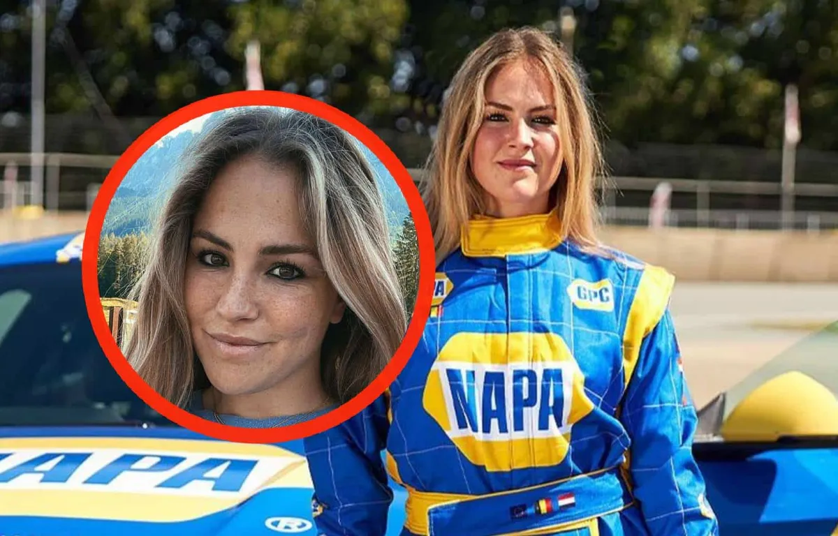 Foto: Stéphane Kox van Viaplay laat Max Verstappen zien hoe het moet