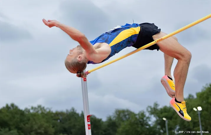 Amels pakt onbedreigd tiende Nederlandse titel hoogspringen